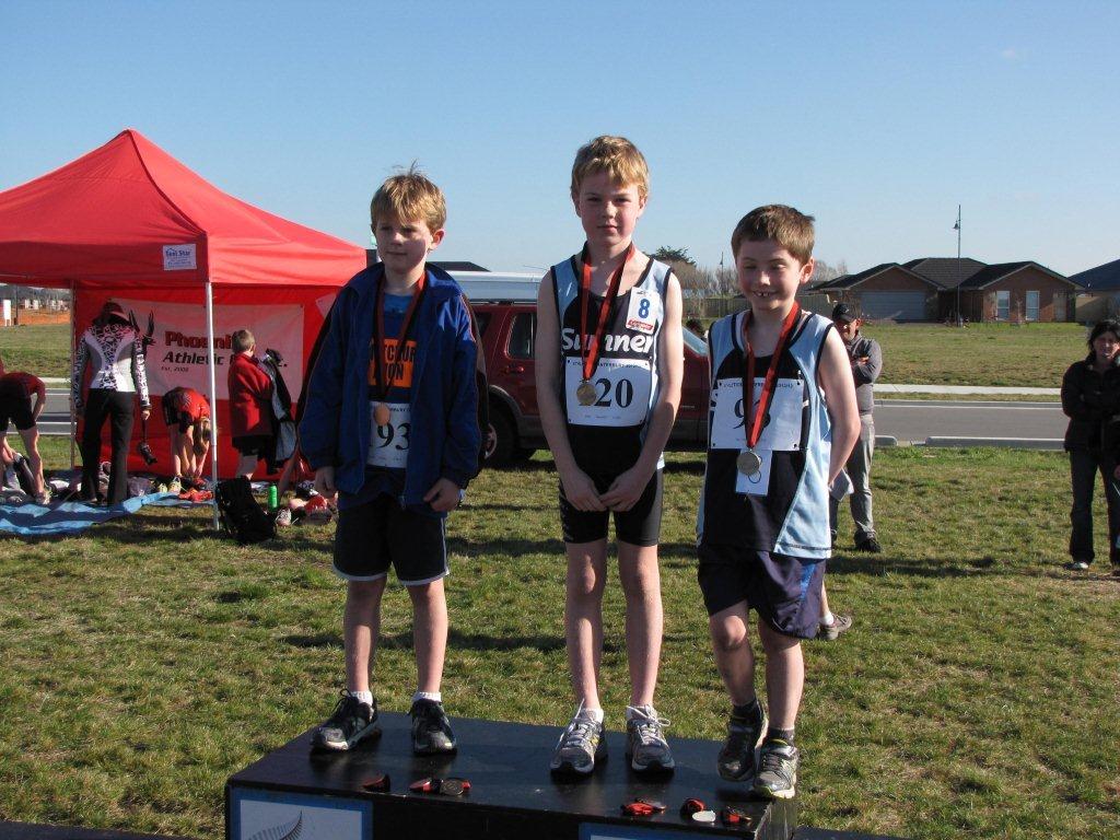 8 boys – Sumner Running Club